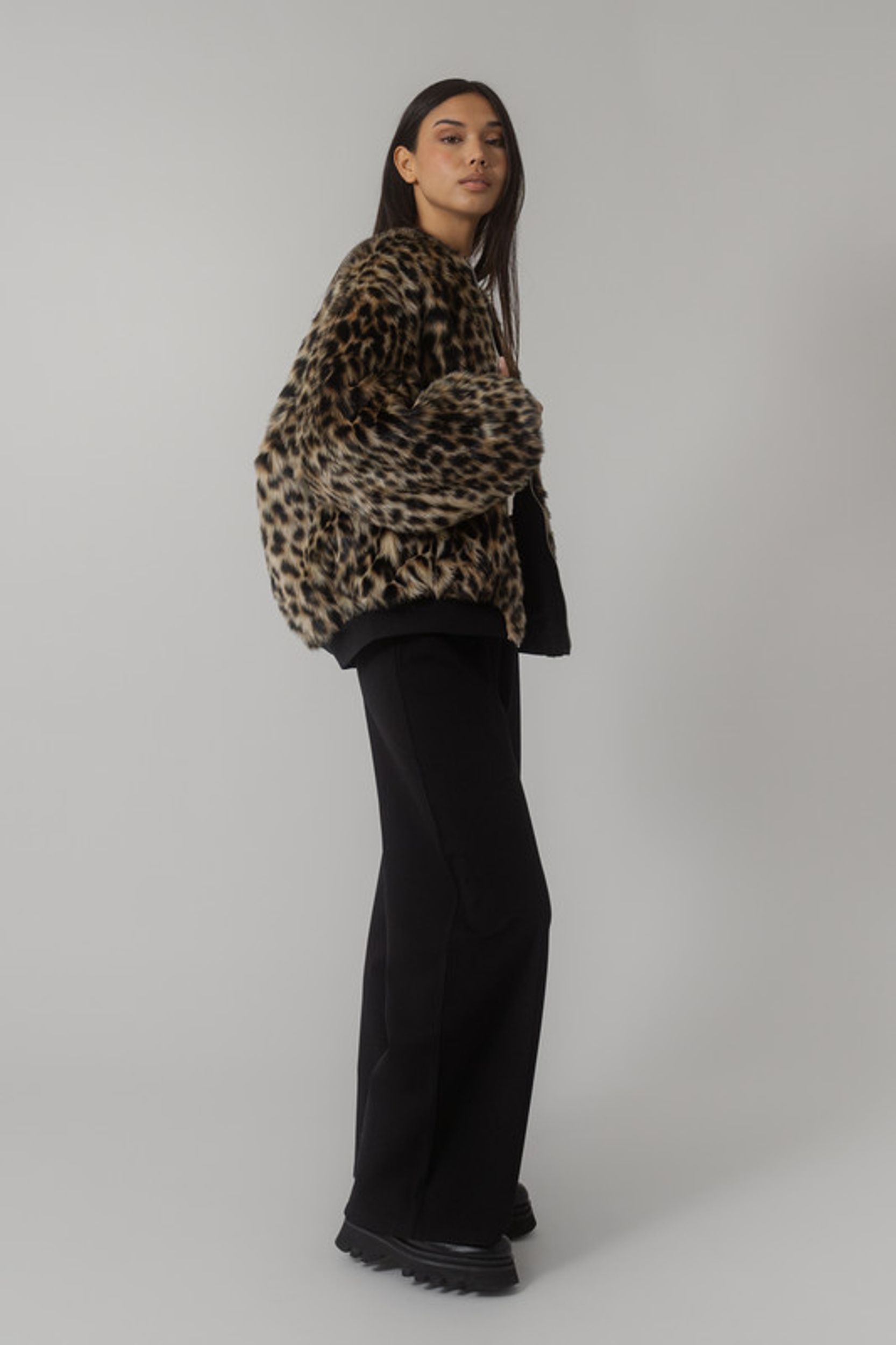 Premium-Mode online und vor Ort kaufen Modehaus Heinze